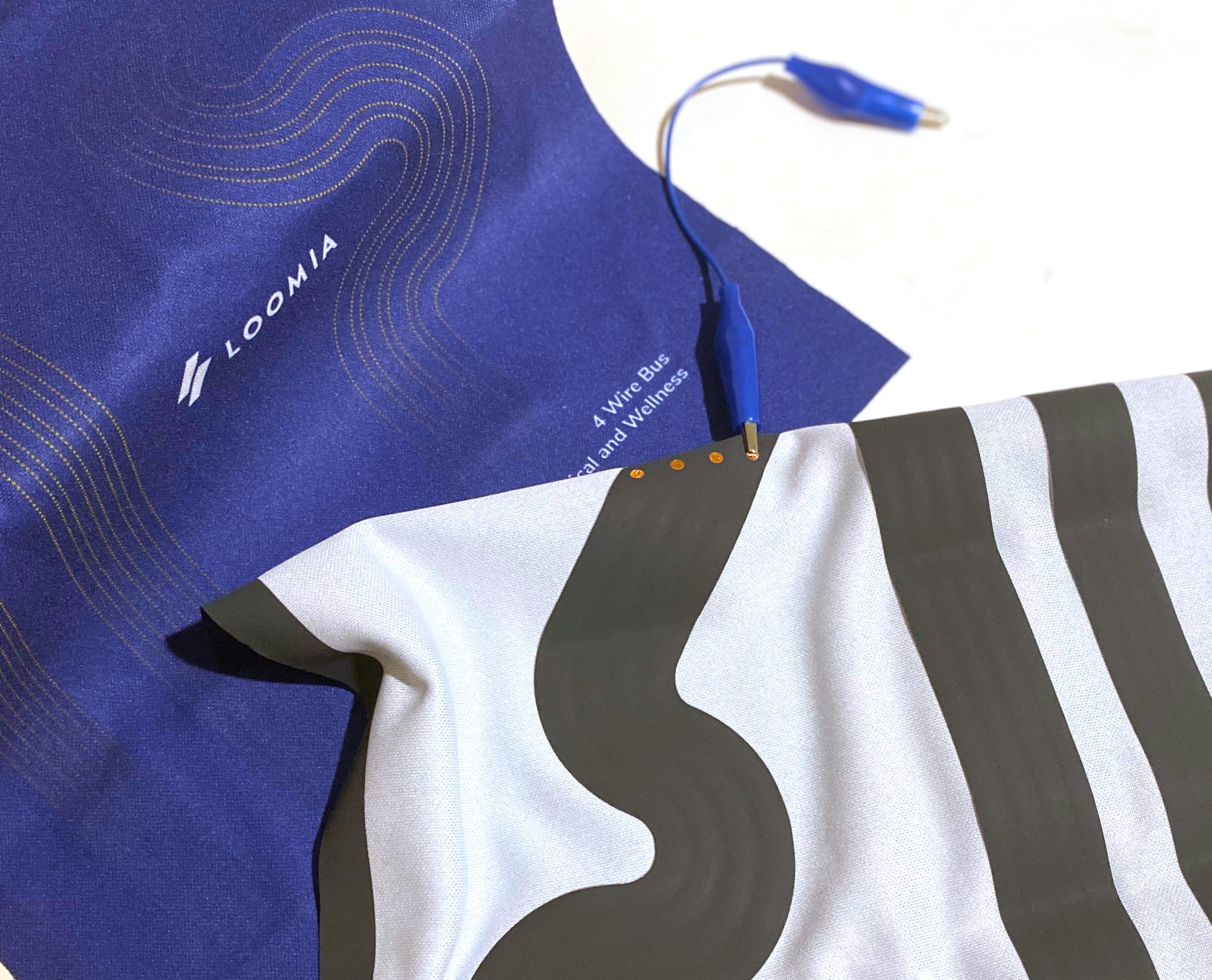 LOOMIA Releases a 4-Wire Bus sample - Textile Technology Source